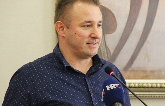 PITANJE INTEGRITETA Kristić i Lujić trebali bi se napokon odlučiti jesu ...