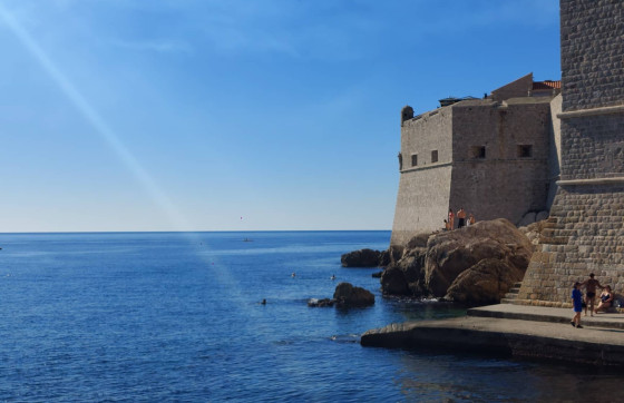 Prvi je dan studenog, ali još se može kupati. Pogledajte do koliko danas idu temperature ...