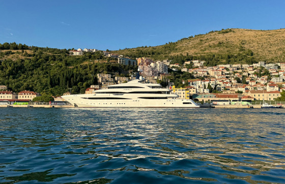 Nasljednica carstva slatkiša plovi Jadranom: Milijarderka Marijke Mars ...