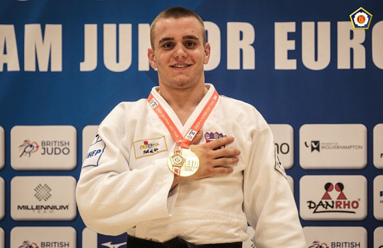 Zlato iz Engleske: Borna Butijer prvi put u karijeri na pobjedničkom ...
