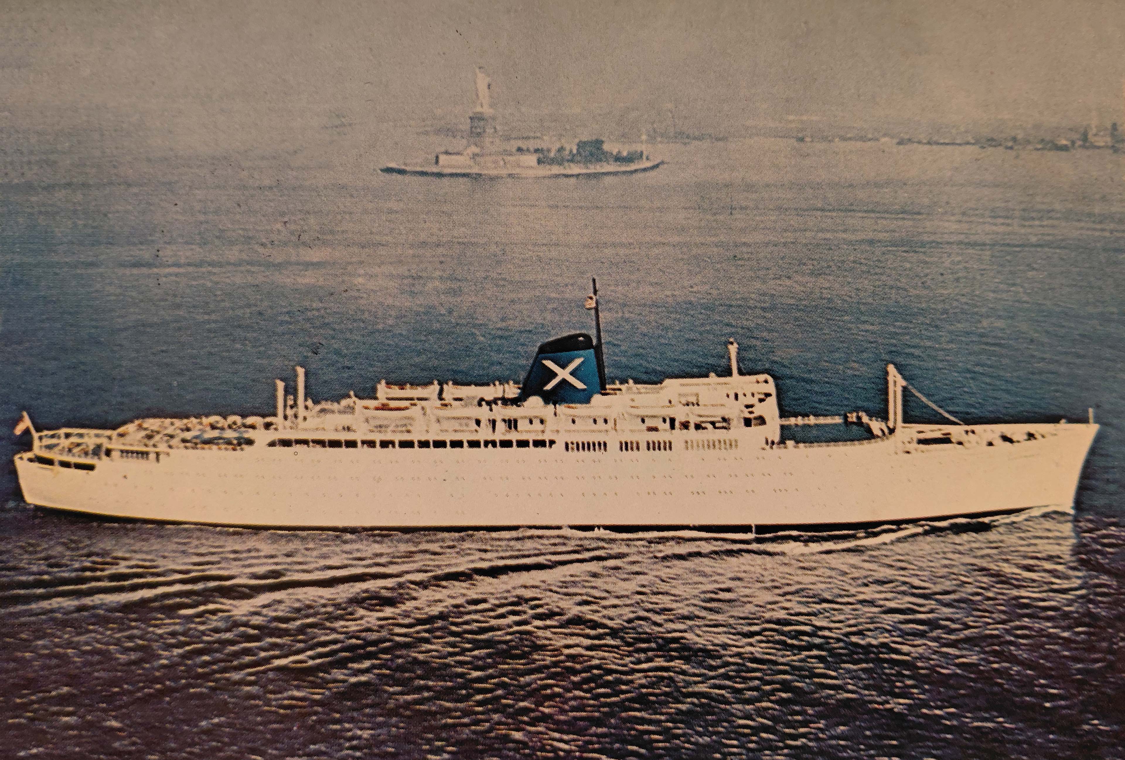 MS "THE VICTORIA" bio je ratni brod, ali i kruzer koji je posjećivao ...