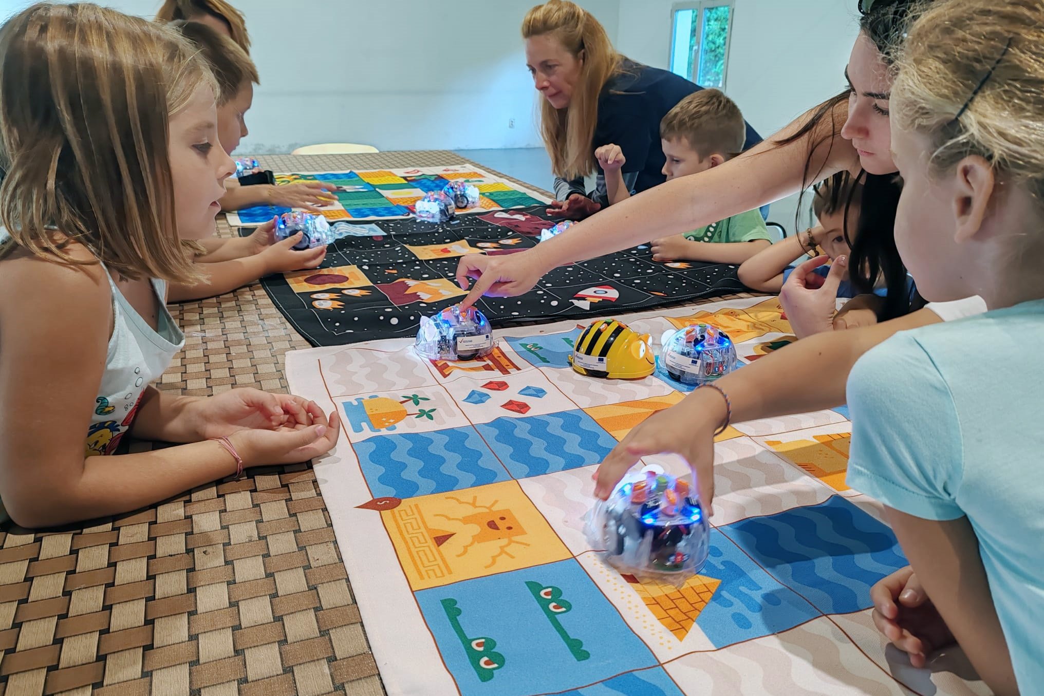 Mali Lastovci zakoračili u svijet robotike i programiranja (FOTO) - Dubrovački dnevnik